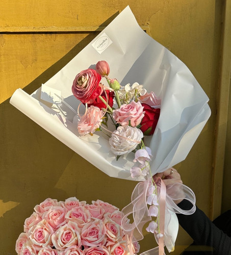 Artificial bouquet | Ivy & Pollen