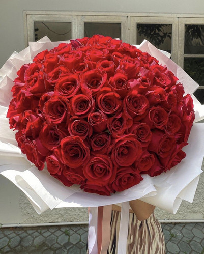 100-stem Everyday love bouquet | Ivy & Pollen