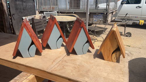 Modern Bird Box | Winson Woodcraft Ltd