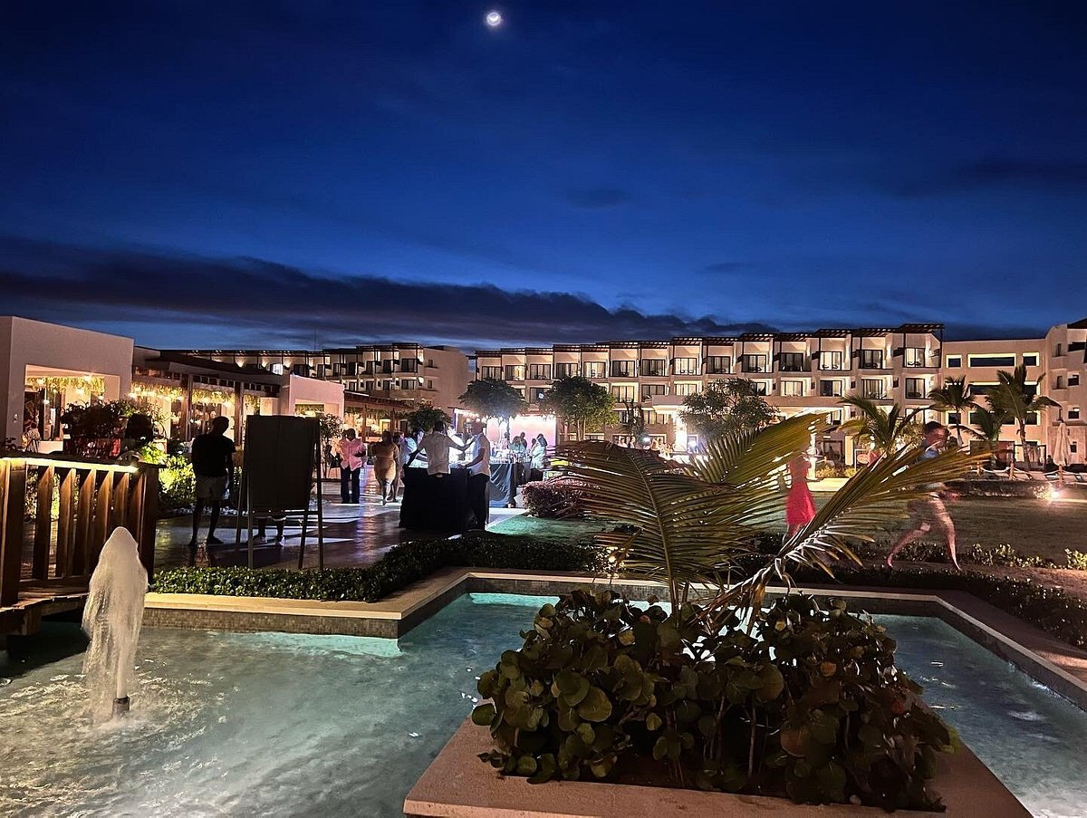 Vacation Deals | Up To 70% Savings On Resorts and Hotels