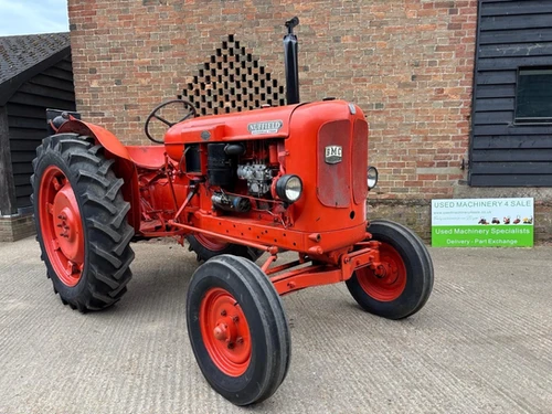 Nuffield Universal Four Vintage Tractor For Sale | UsedMachinery4Sale