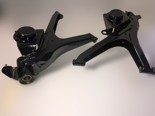 Genuine BMW 2002 Refurbished Rear Trailing Arm Set | MIC