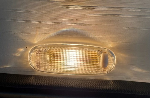 2002 NOS Hella Interior Dome Light Non-Sunroof | MIC
