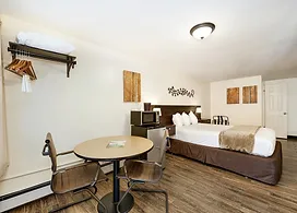 Adventure Inn Durango | Hotels in Durango | 3515 Main Ave, Durango, CO, USA