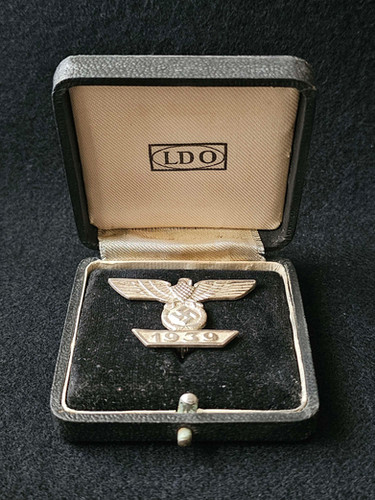 Iron cross clasp 1st classp by Wilhelm Deumer in Box. | Edwardmilitaria