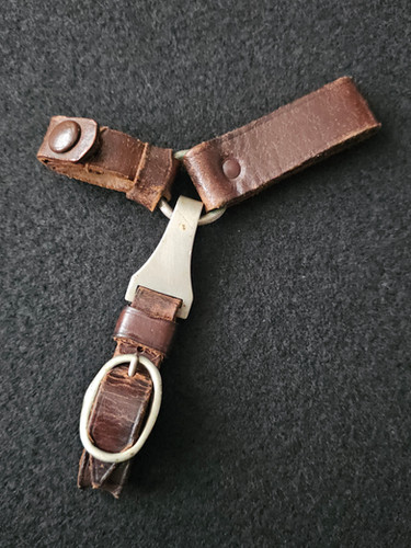 3 Piece SA Dagger Hanger. | Edwardmilitaria