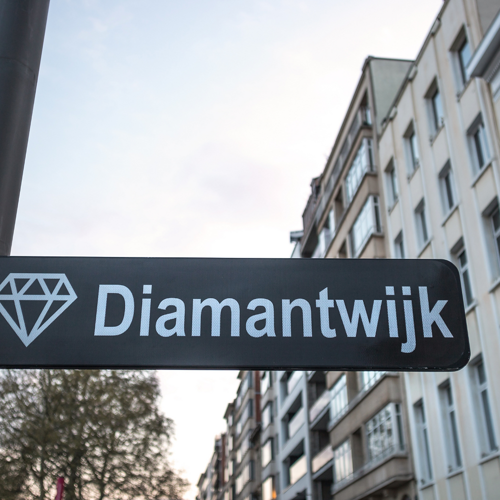 The Antwerp Diamond Heist: The Heist of the Century
