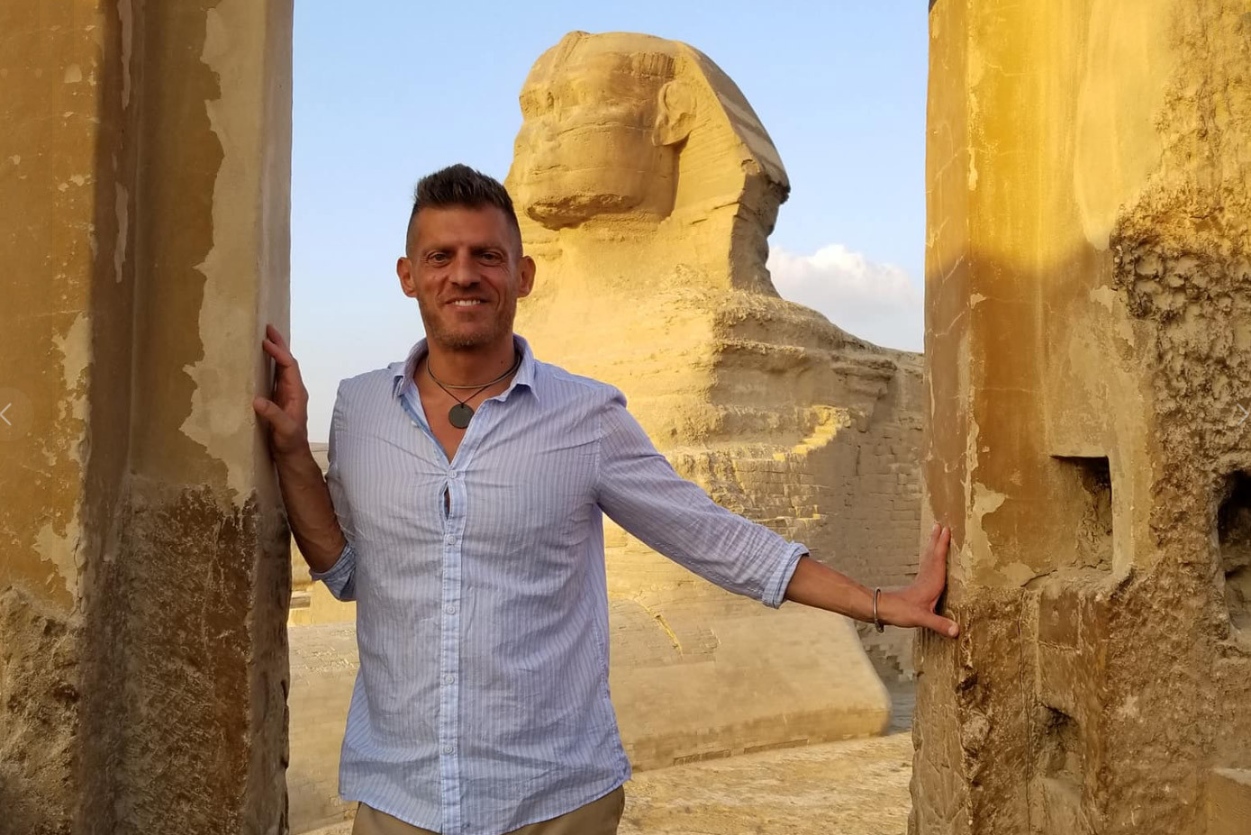 Quantum Businessman | timeline jumping