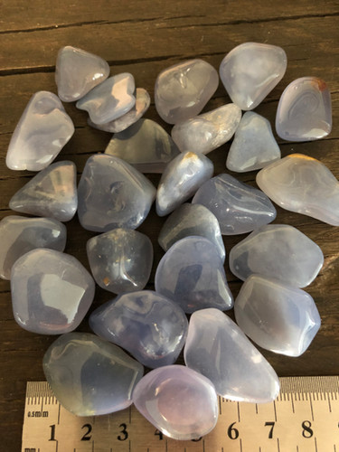 Calcedon blå ca. 4 - 10 gr. smuk kvalitet | Krystallerne.com