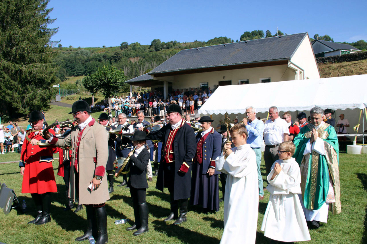 Frtm | Messe de la Saint-Hubert au concours international de la FITF à ...