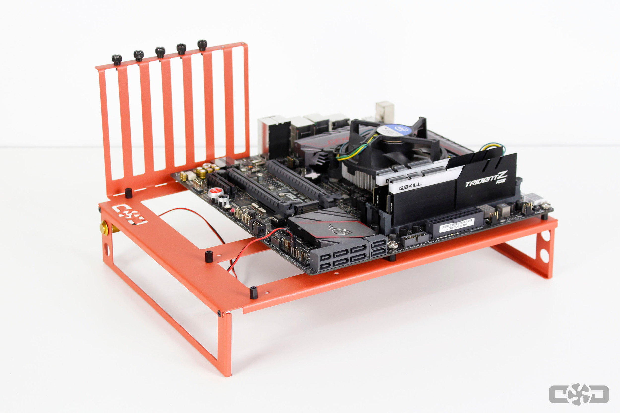 SFF ПК Стенди Custom_MOD