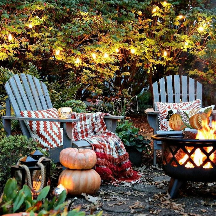 Seasonal Decor: Updating Your Garden Furniture for Year-Round Appeal