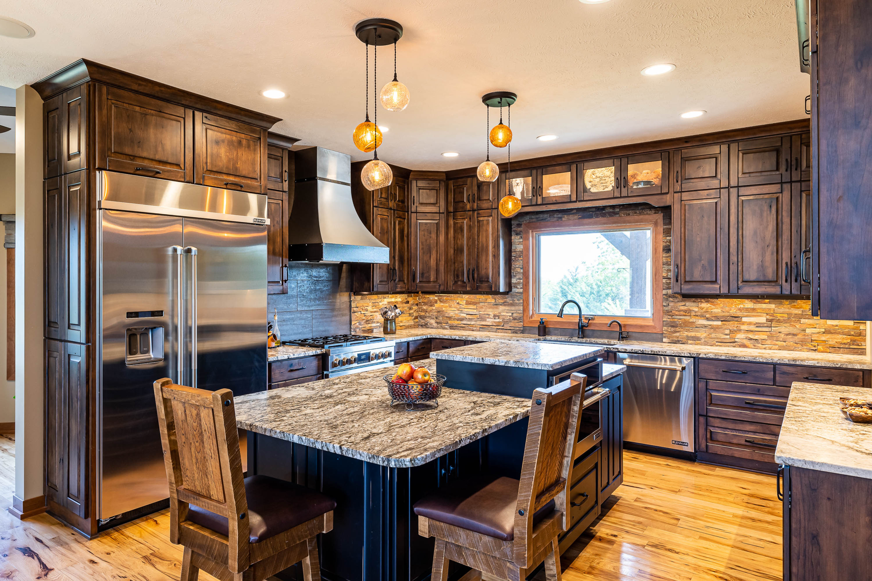 Kitchens | Lincoln Cabinet