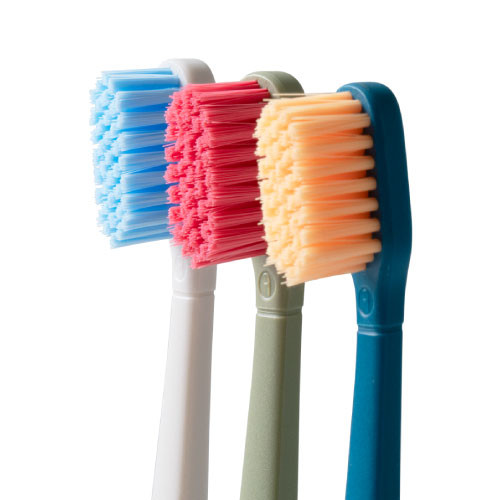 Flipper® | Twigo Adult Soft Bristles Toothbrush