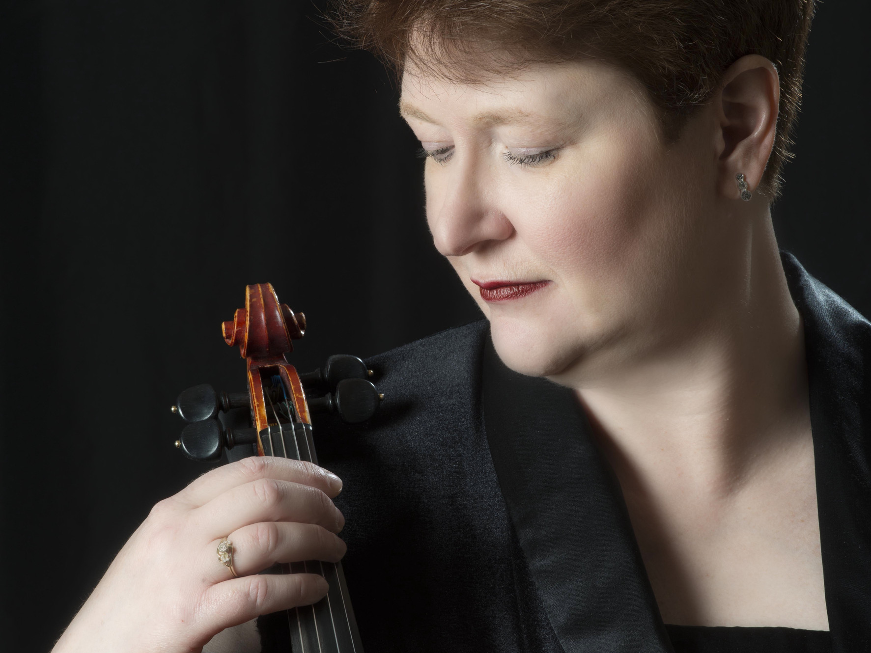 Penny Thompson Kruse | Violin | Biography
