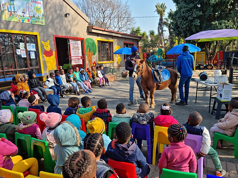 Home | Little Toddlers Creche