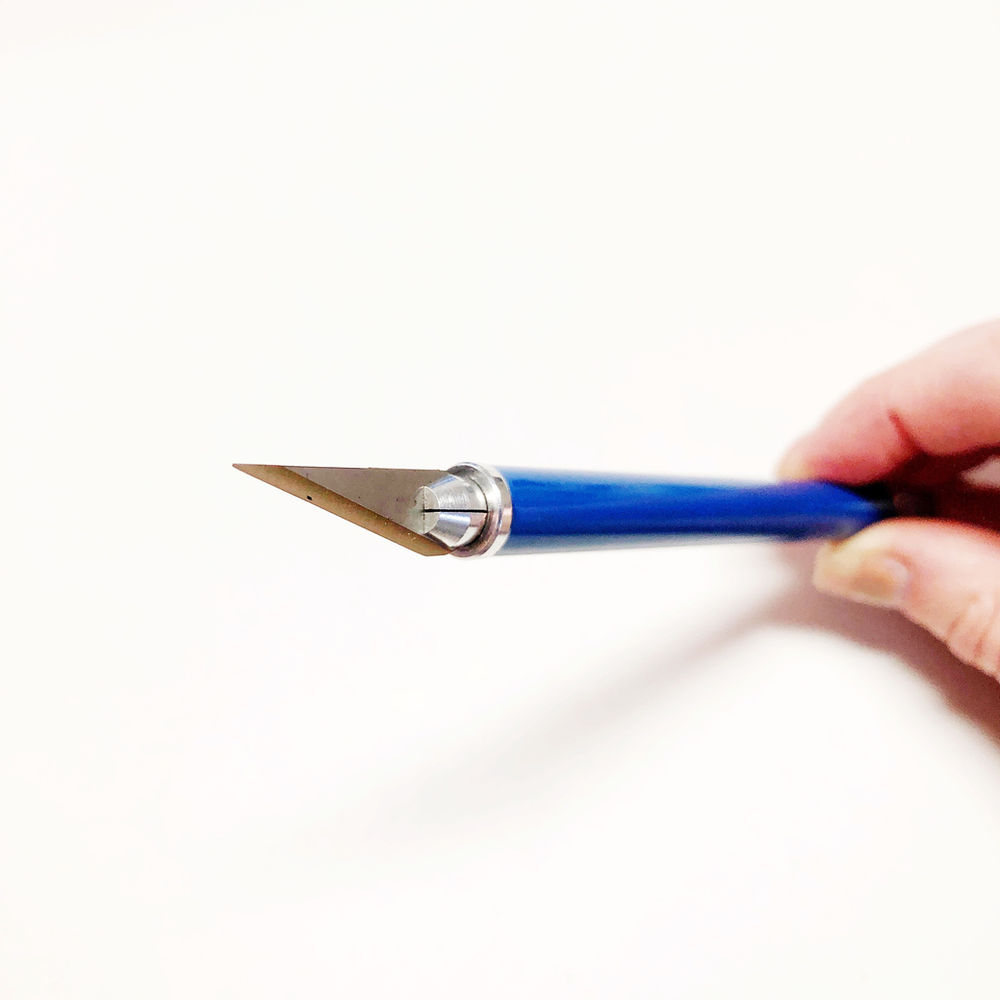 Scratchboard Tool Feature: The X-Acto Blade | Melissa Helene