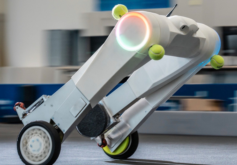 EvoBOT: The Next Generation of Autonomous Mobile Robot Systems (AMR)