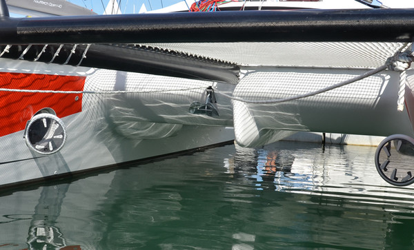 Cristal escape hatch | Goiot