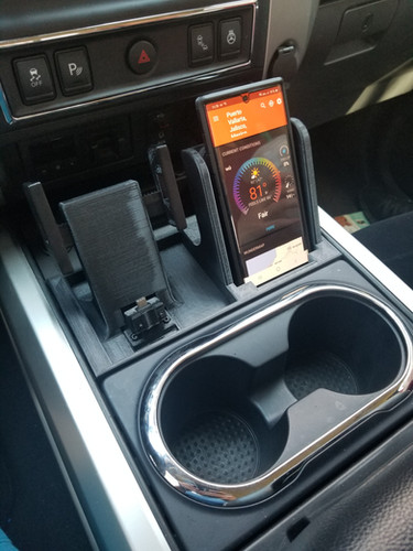 Nissan Titan Wireless Charger and Quick Dock | ShawnTexan Products