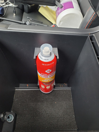 First Alert Holder EZ Fire Extinguisher Spray AF400 | ShawnTexan Products