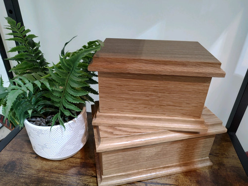 Solid Oak Urn | Angels with Paws