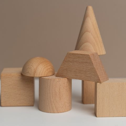 Associate AI Group Market Research Intern | COSMIC365