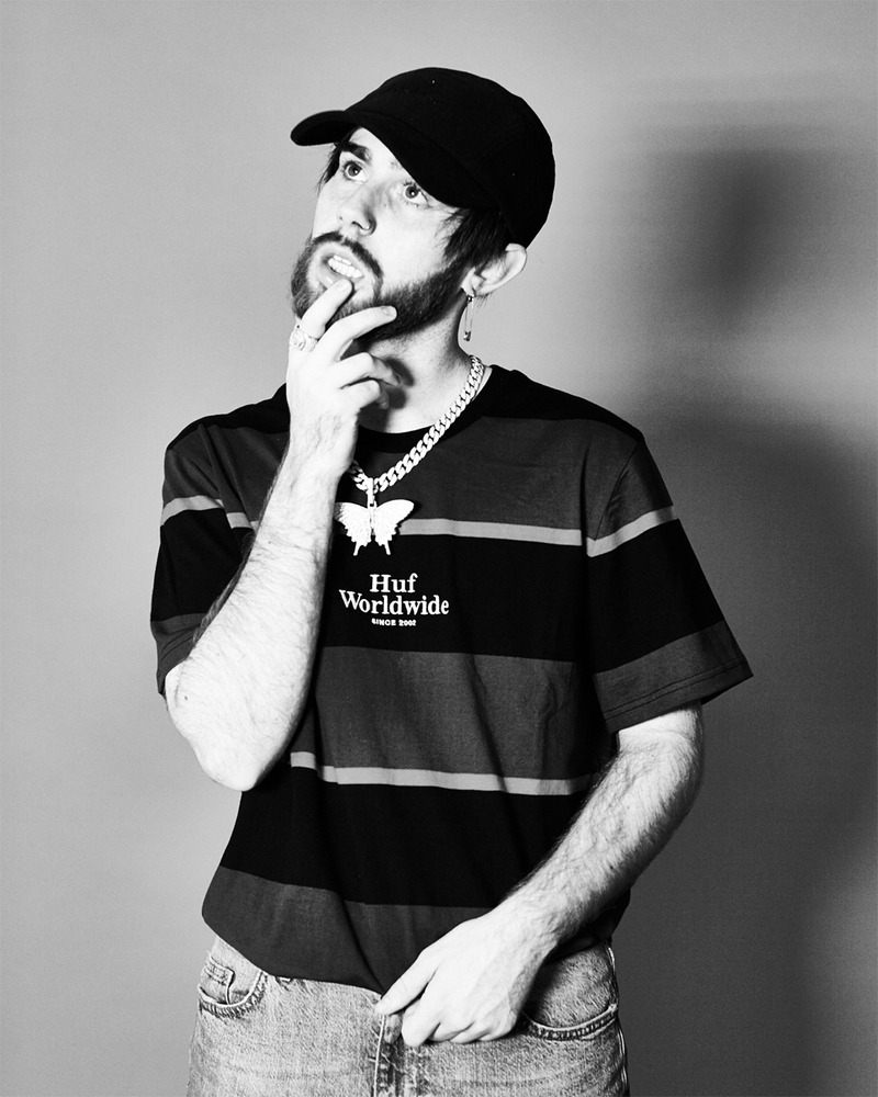 ARTIST PROFILE: SAM TOMPKINS