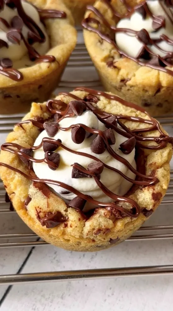 Cannoli Cookie Cups