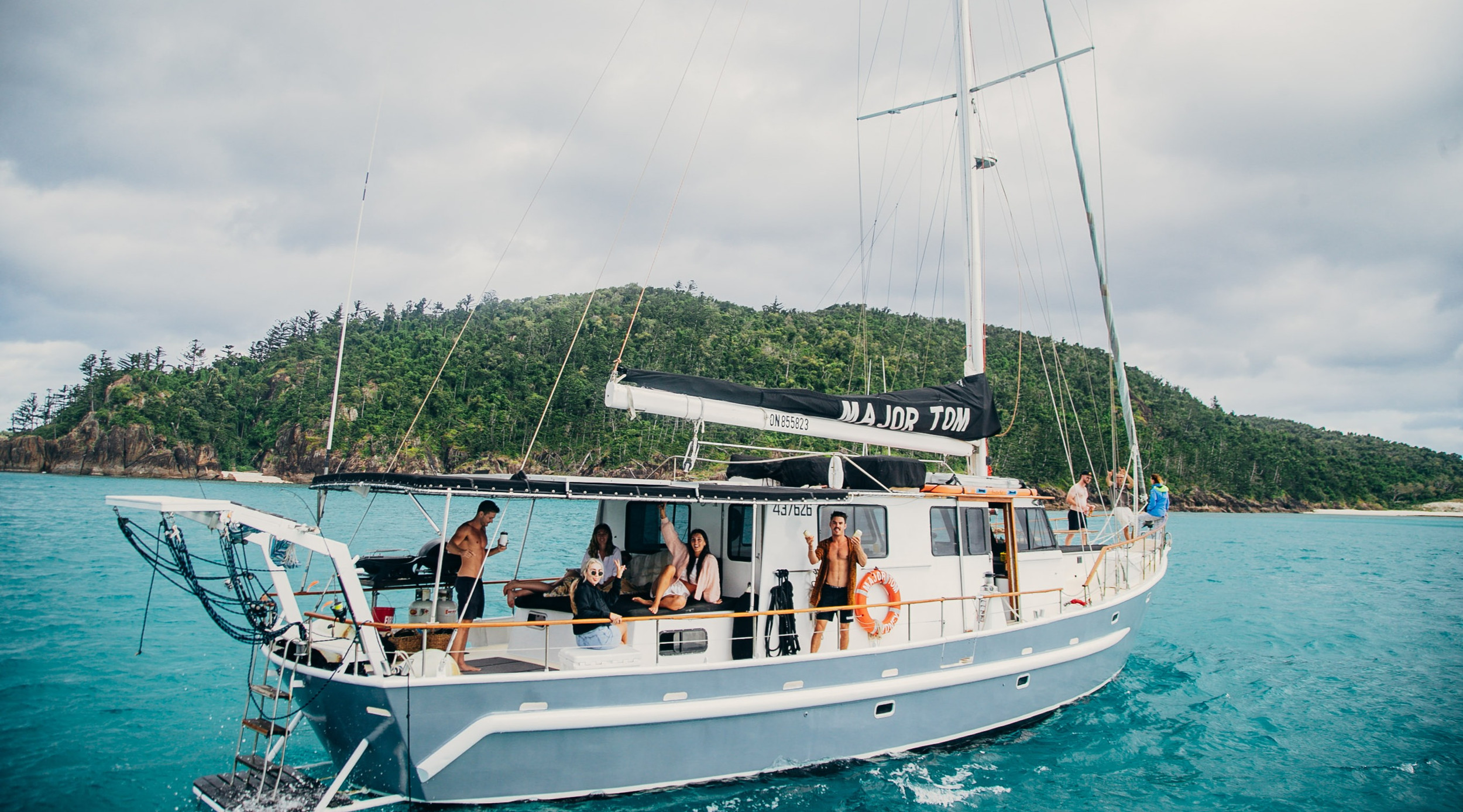 Get On A Boat | Boat Hire Sydney | Passion Boat