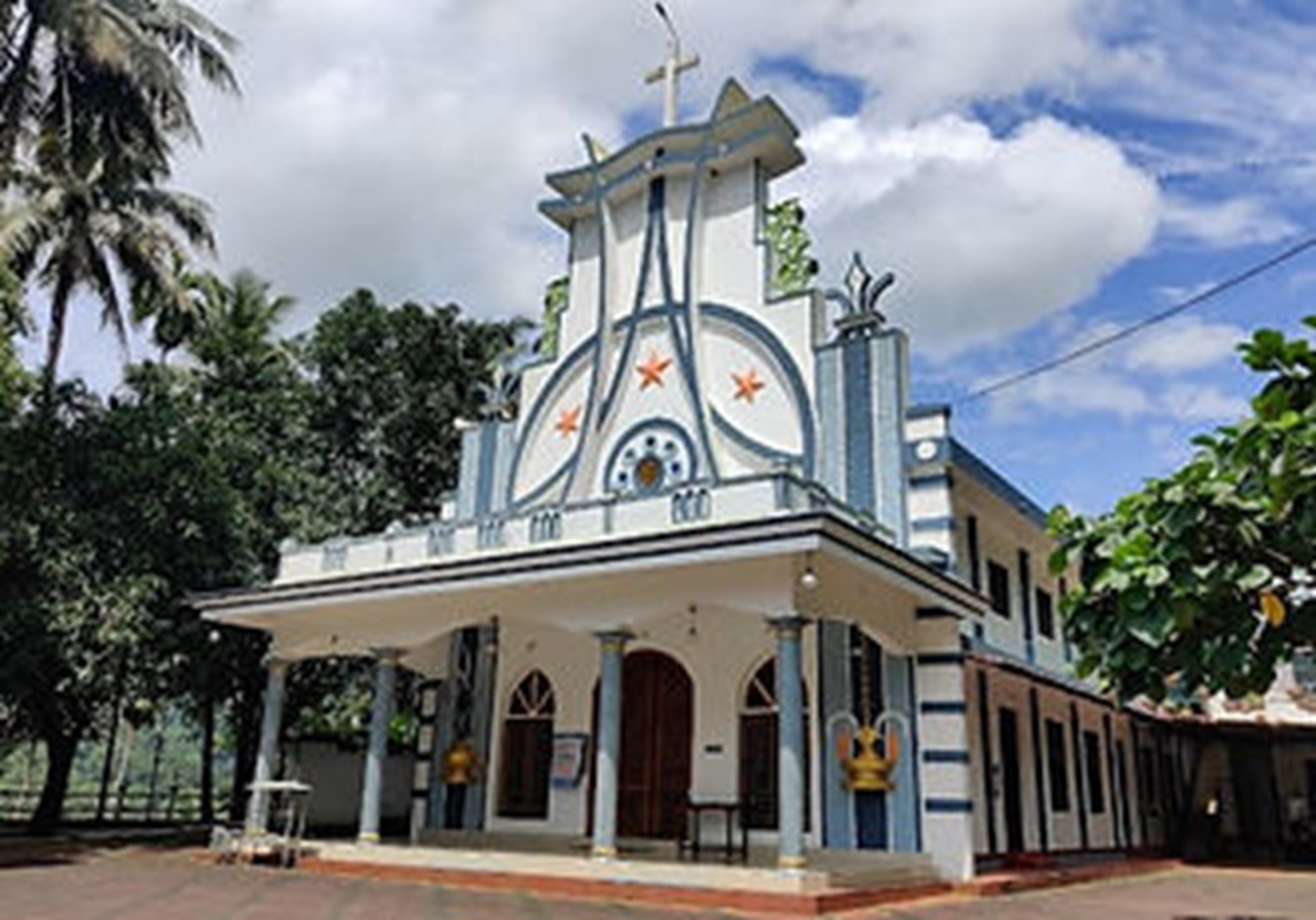 BVM Imm. Co. Church Neendapara | Eparchy of Kothamangalam ...