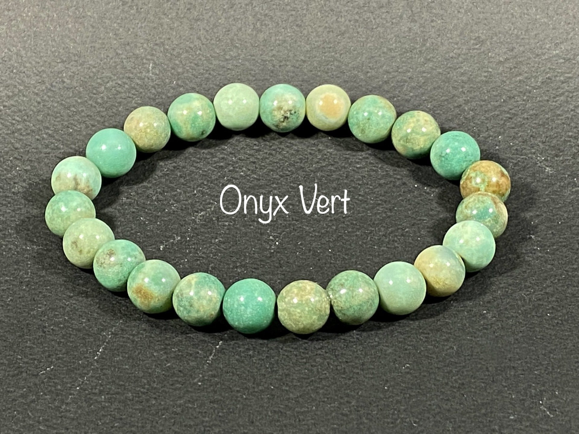 💚 Onyx vert – Pierre de cœur, d’équilibre et de parole apaisée | D'une ...