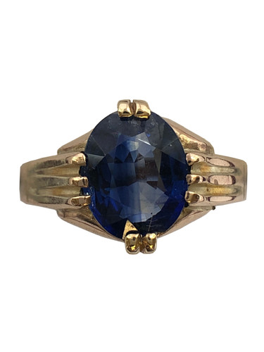 A 9ct gold kyanite ring | Goldman Jewellers