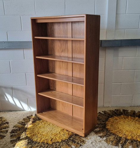 Ercol Windsor Medium Bookcase | Real Vintage Roots