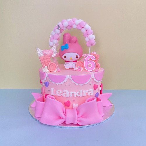 My Melody Ribbon & Hearts Cake | Cake Genie Home