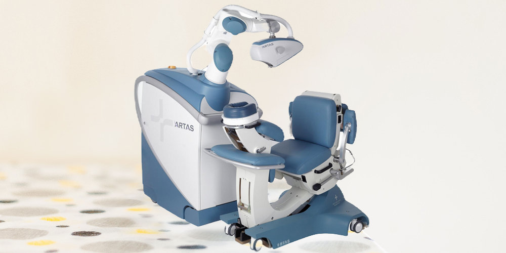 Robotic ARTAS Hair Transplant vs FUE Surgery