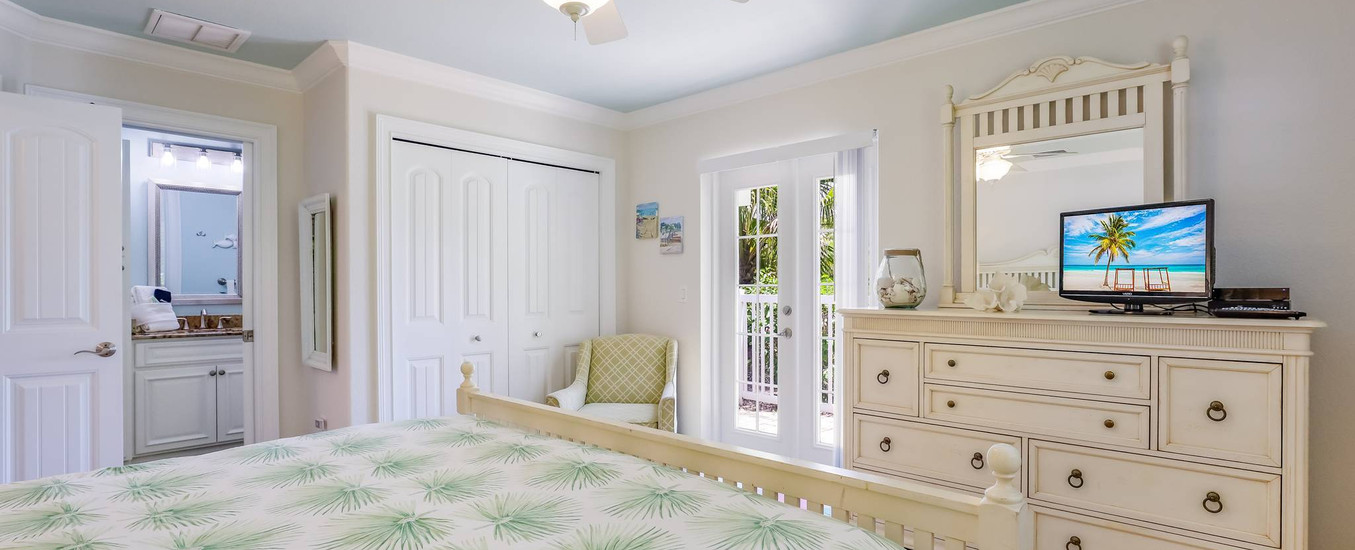 Key Lime Cottage | Beach Boutique Rentals | Anna Maria Island, FL