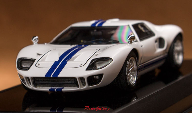 Ford GT40 MK1 White | Dieharddiecast
