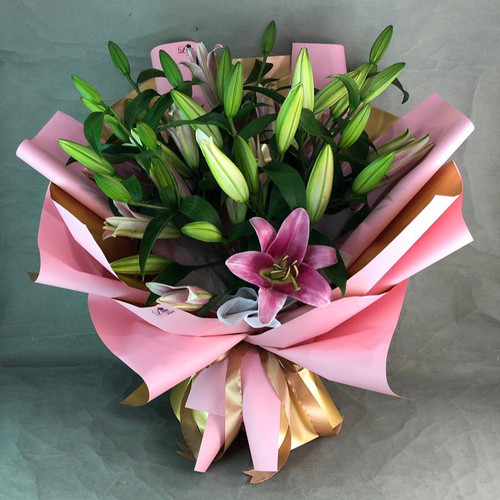 Fresh Lily Robina Flower Bouquet | Luxe Florist