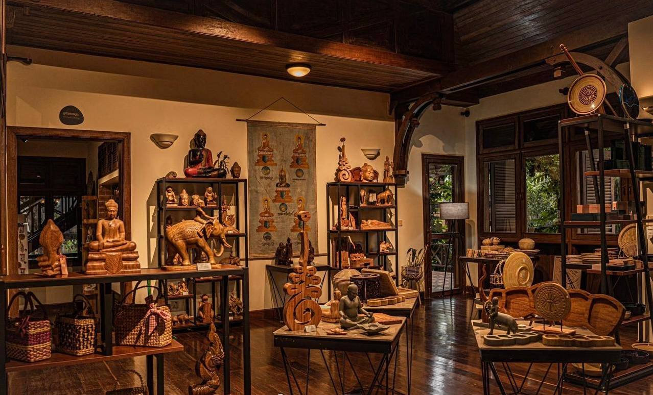 Satcha Handicraft Center Siem Reap | D Asia Travels