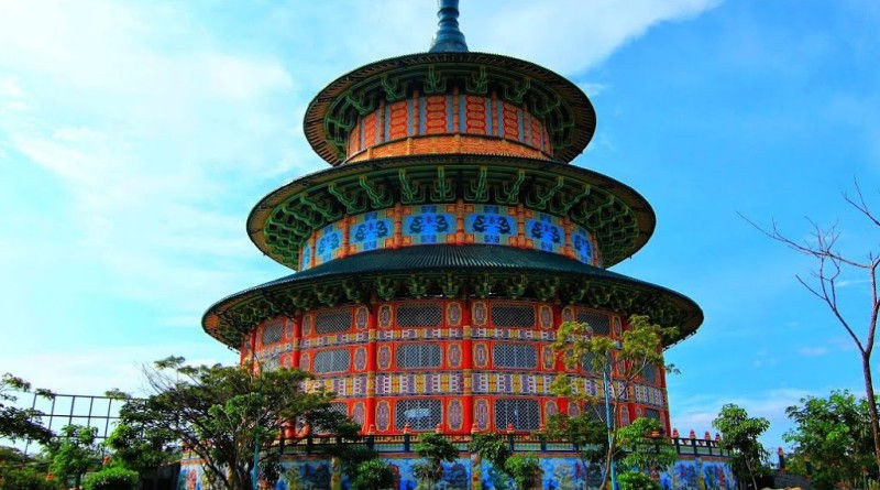 Pagoda Tian Ti Surabaya | D Asia Travels