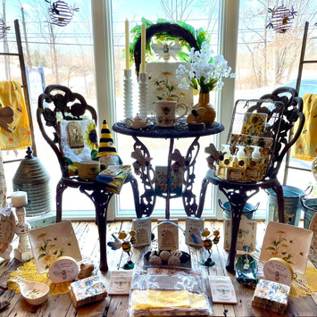 Store Pictures | Bella Luna Gifts | Morris