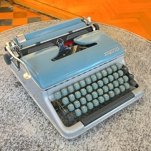 Torpedo (Blue Bird) Typewriter (Model 18) 1958 | Acme Type Machines