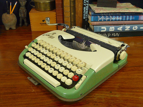 1962 Princess 300 Typewriter | Acme Type Machines