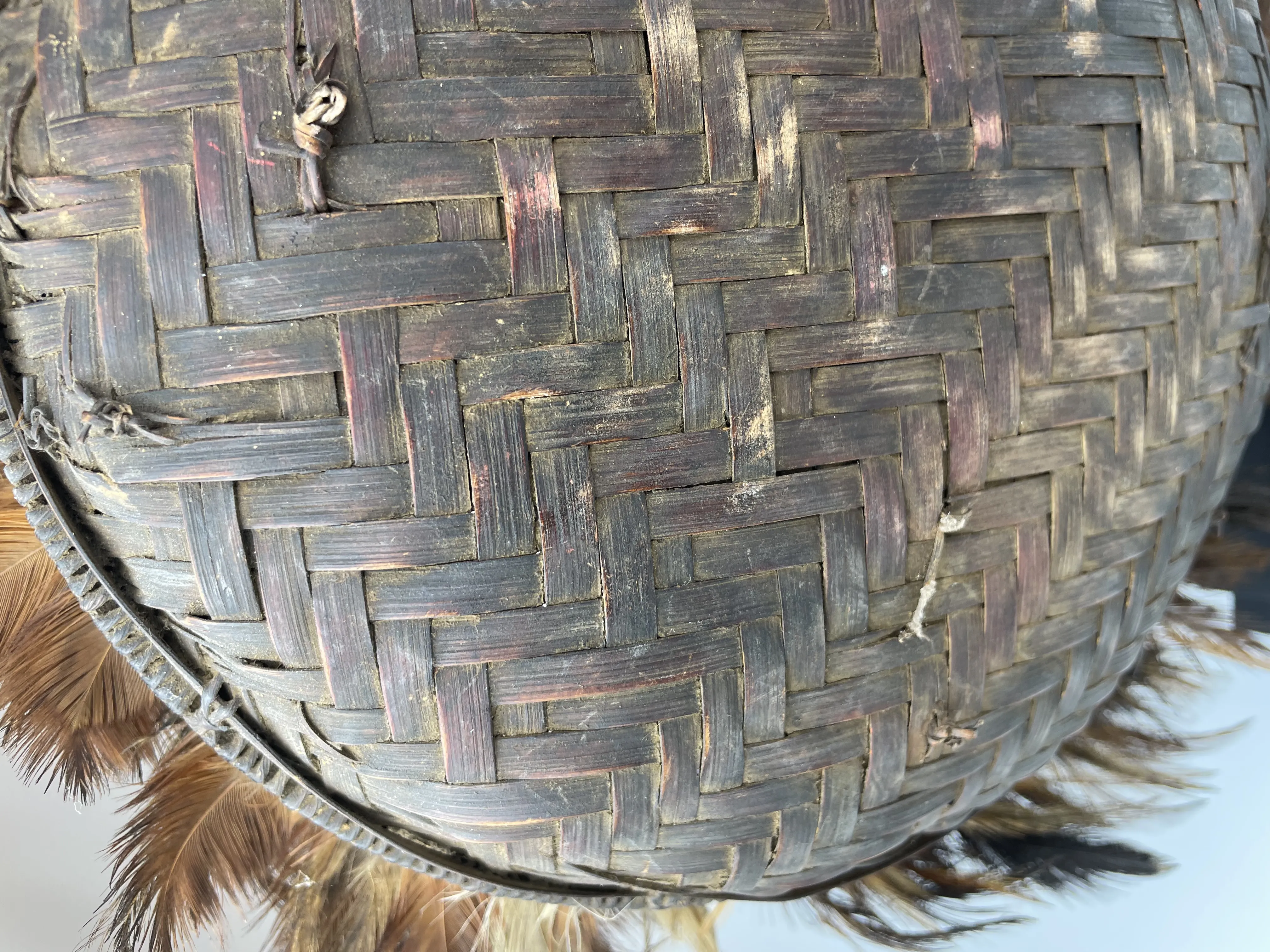 HEMBE MONKEY MASK with FEATHER BORDER | Andy Maule Antiques