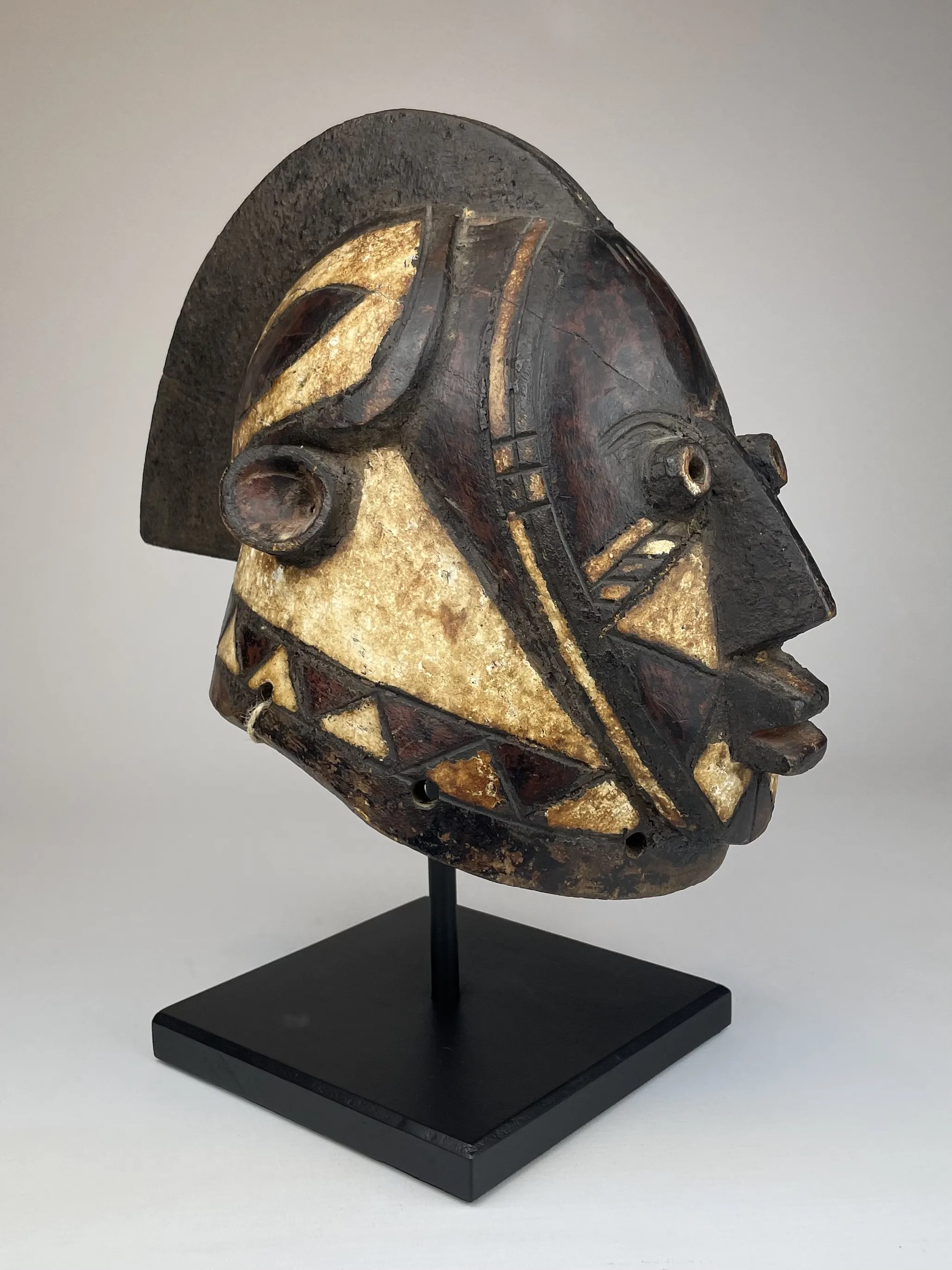 NIGERIAN HELMET MASK | Andy Maule Antiques