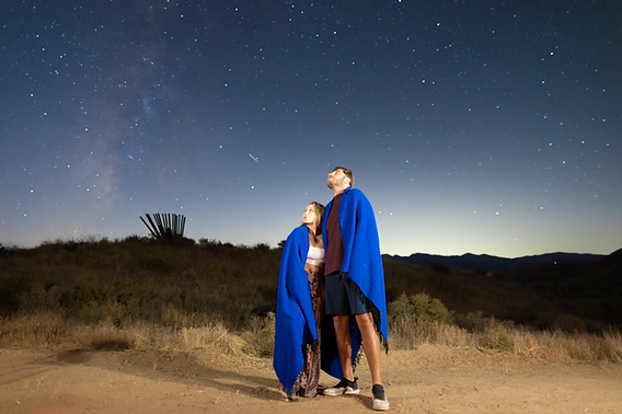 couple stargazing