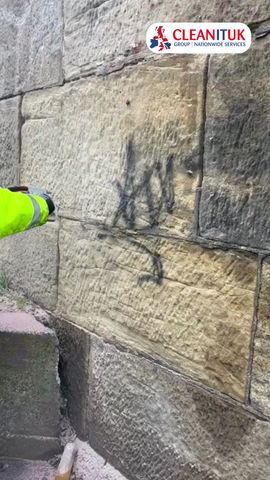 Our brand new graffiti removal machine!