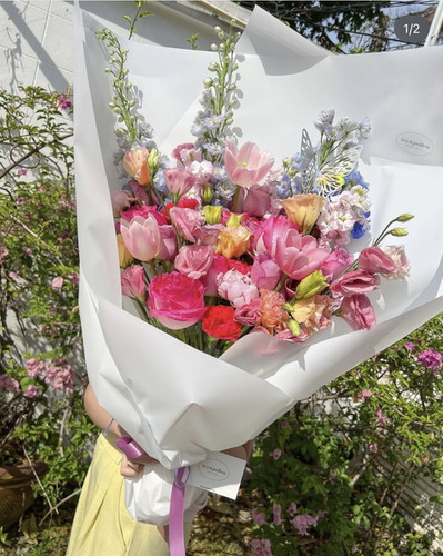 Pink fairy dust bouquet | Ivy & Pollen