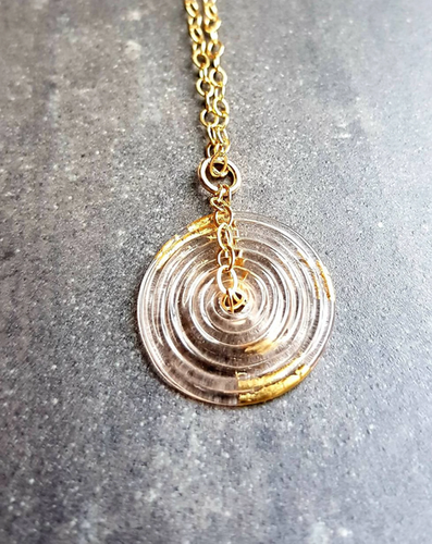 Transparent Pink Glass Disc and Gold Leaf Necklace | Glassistudio